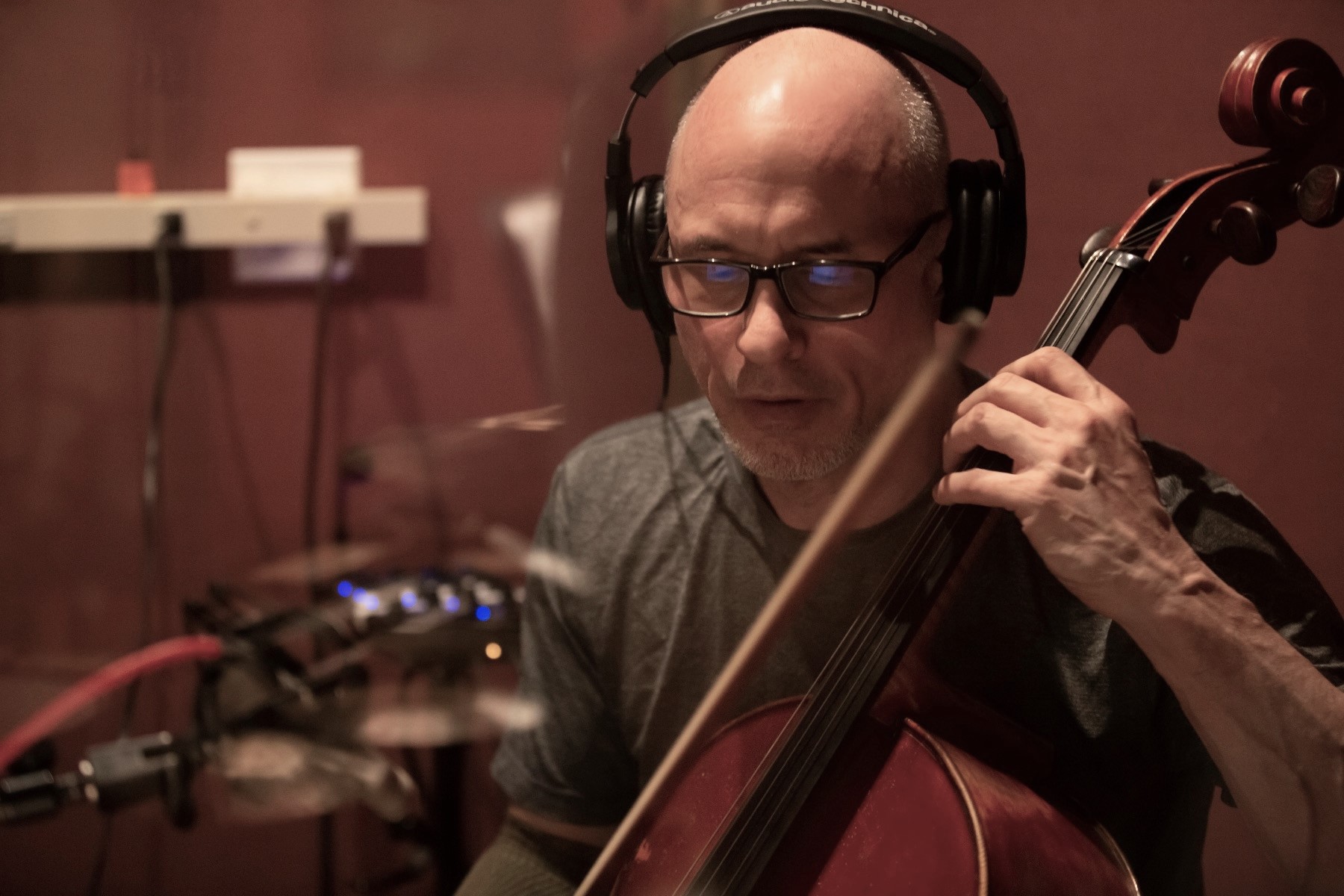 Erik Friedlander Sentinel speelt op 3 oktober in LantarenVenster